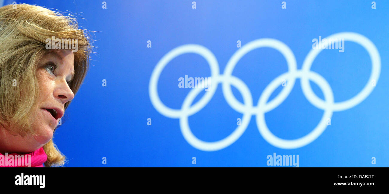 Gunilla Lindberg of the Evaluation Commission of the International ...