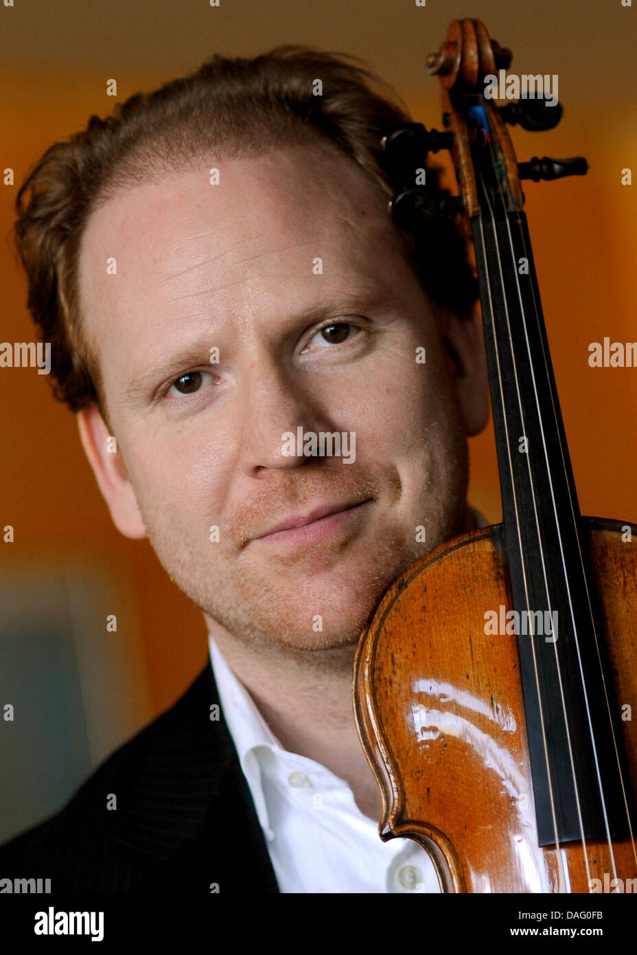 The picture shows the British Violinist Daniel Hope posing in Berlin ...