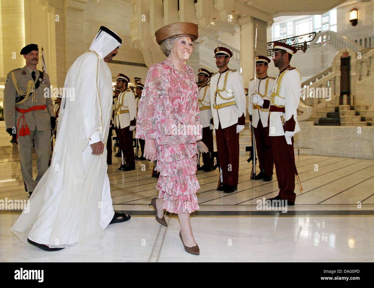 Hamad bin khalifa al thani queen hi-res stock photography and images ...
