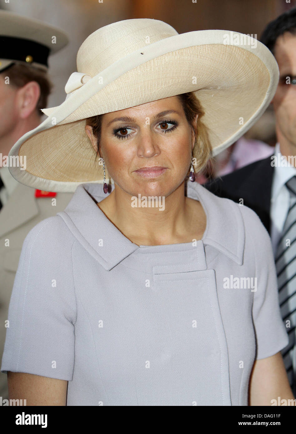 Crown Princess Maxima of The Netherlands visits the Souq Waqif bazar in ...