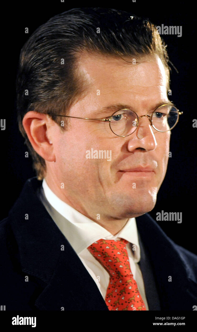 Former defense minister a hi-res stock photography and images - Alamy