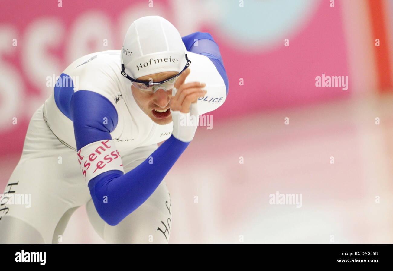 French speedskater Alexis Contin performs during the 5000 m men's race ...