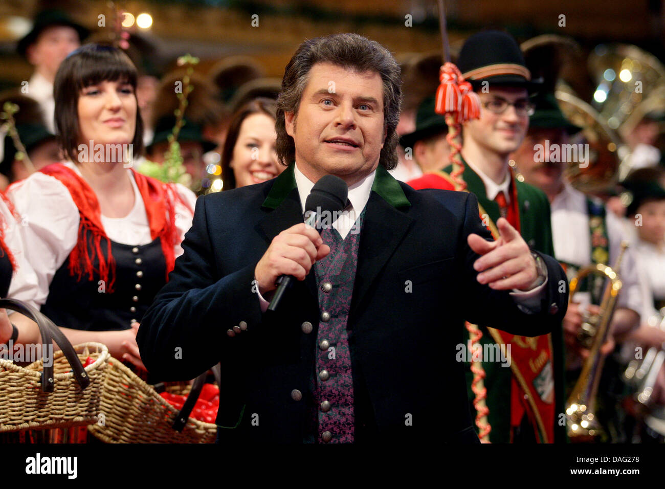 30 years anniversary hi-res stock photography and images - Alamy