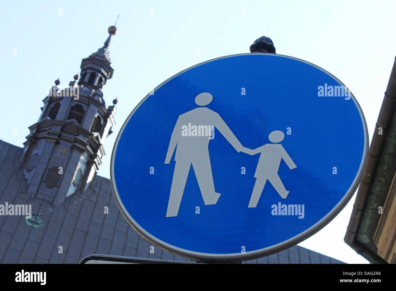 pedstrian sign and bicycle road sign Stock Photo - Alamy