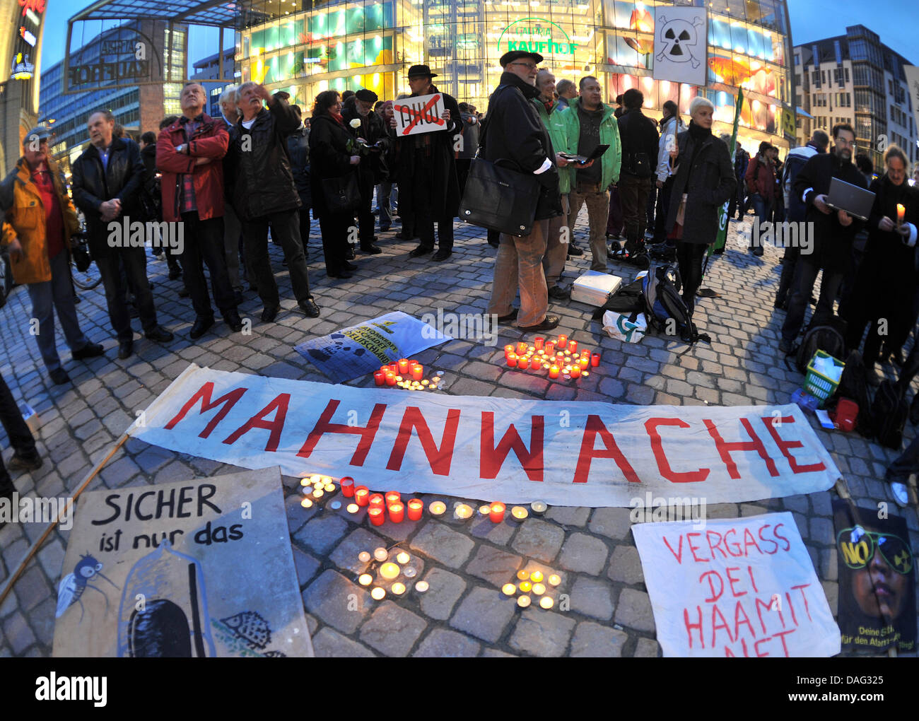 Germany against nuclear power hi-res stock photography and images - Alamy