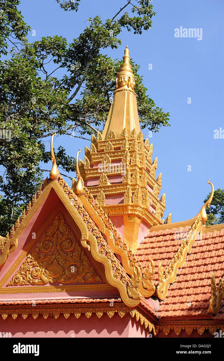 Buddhist temple roof hi-res stock photography and images - Alamy