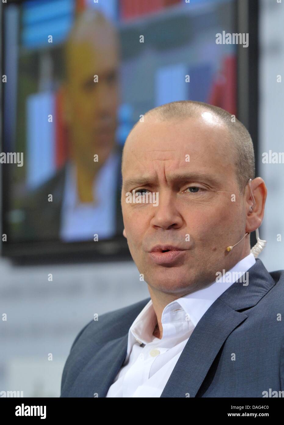 British author Simon Beckett presents his new thriller 'Decay' at the ...