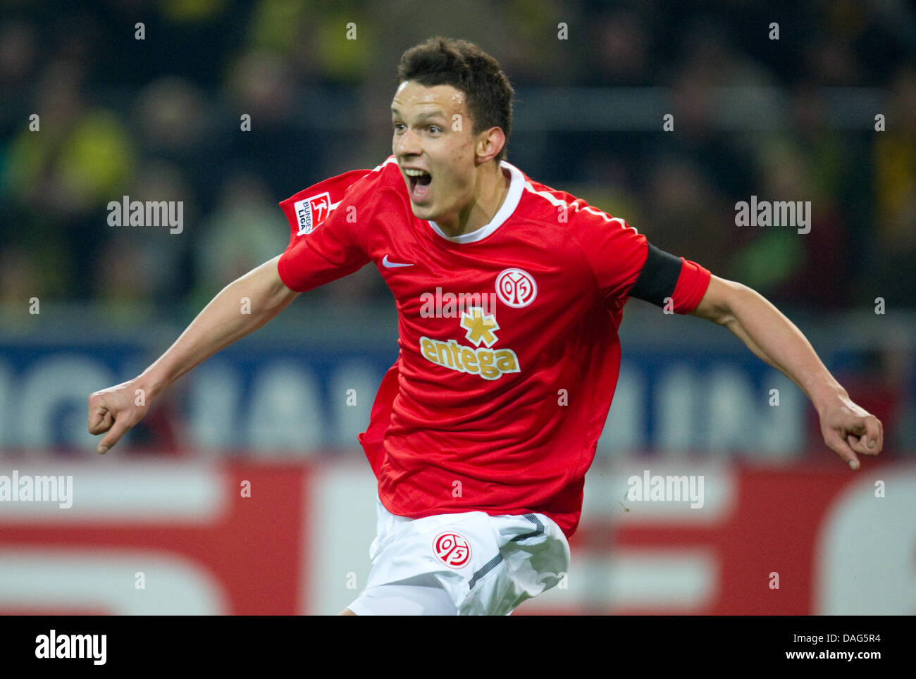 Petar Sliskovic of Mainz celebrates his 1-1 equaliser during German ...