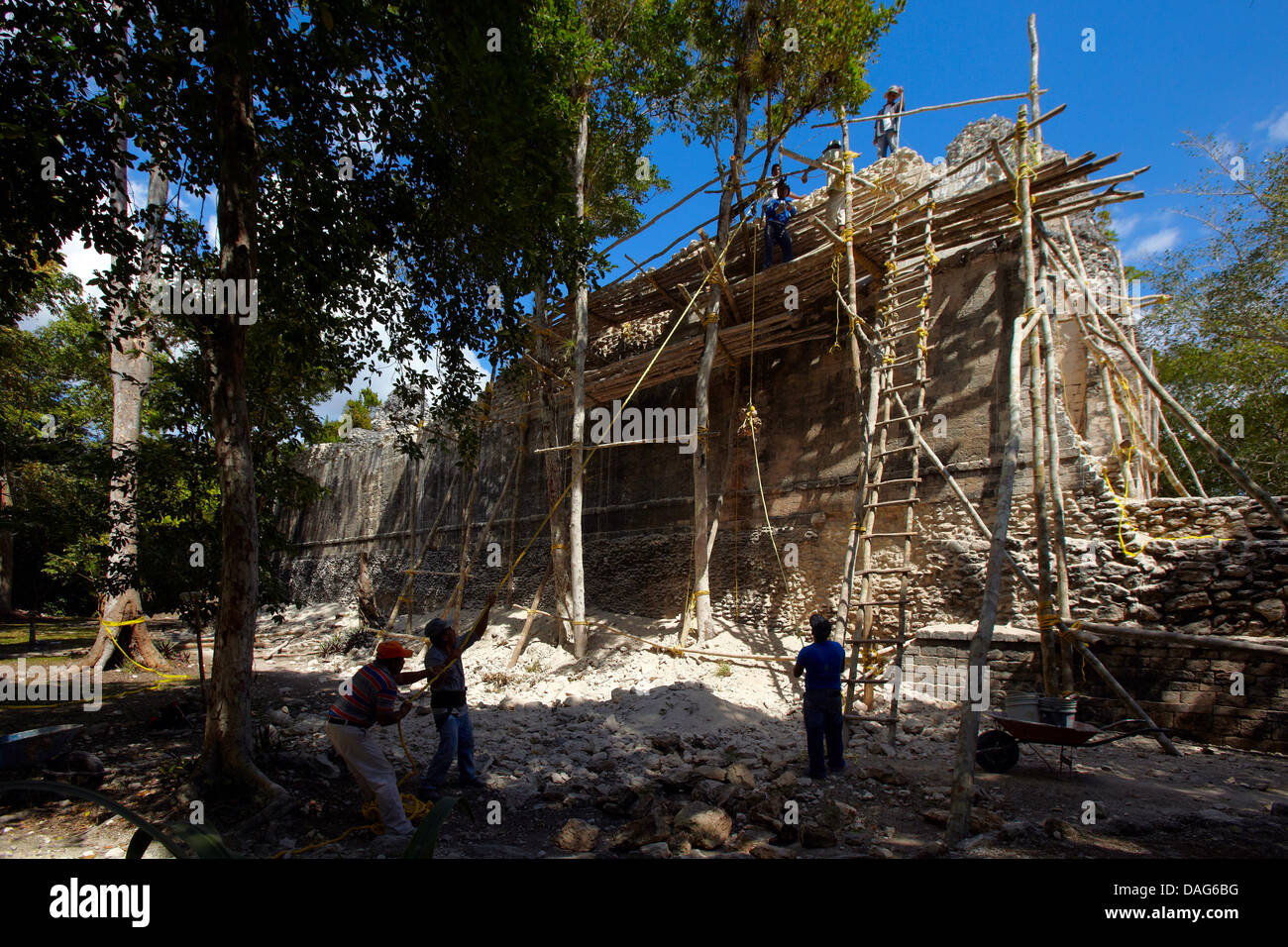 Mexico, Campeche State, Chicanna, archaeological mayan site, ruins ...