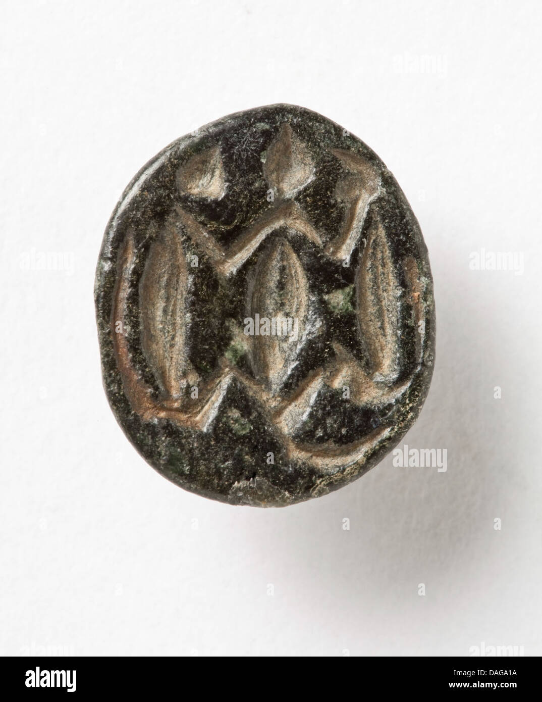 Oval handle hi-res stock photography and images - Alamy