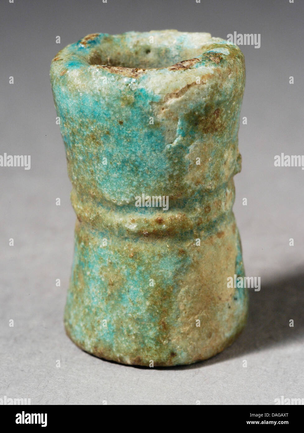 Tubular piece hi-res stock photography and images - Alamy