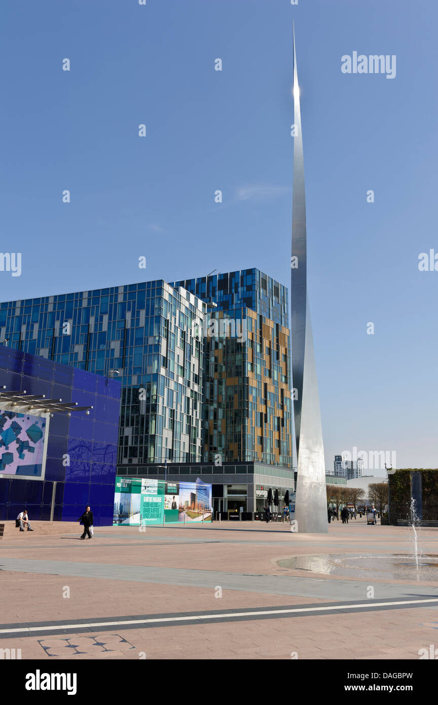 Modern buildings with spike sculpture in Plaza, O2 Arena, Greenwich ...