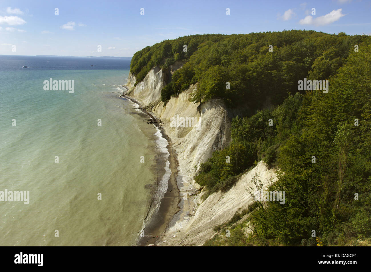 Jasmund national park chalk cliffs hi-res stock photography and images ...