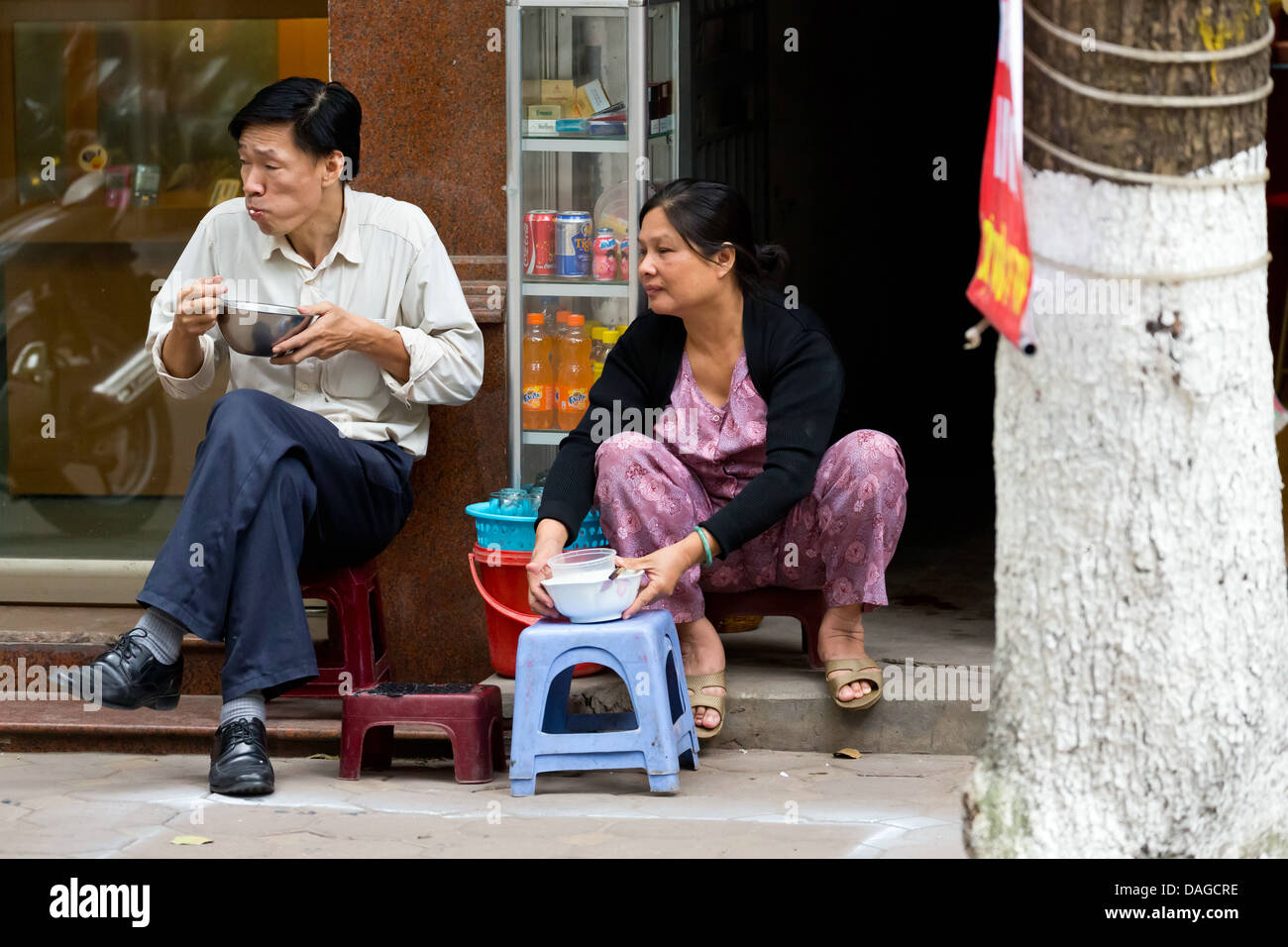 Typical Everyday Life in the Streets of Hanoi, Vietnam Stock Photo - Alamy