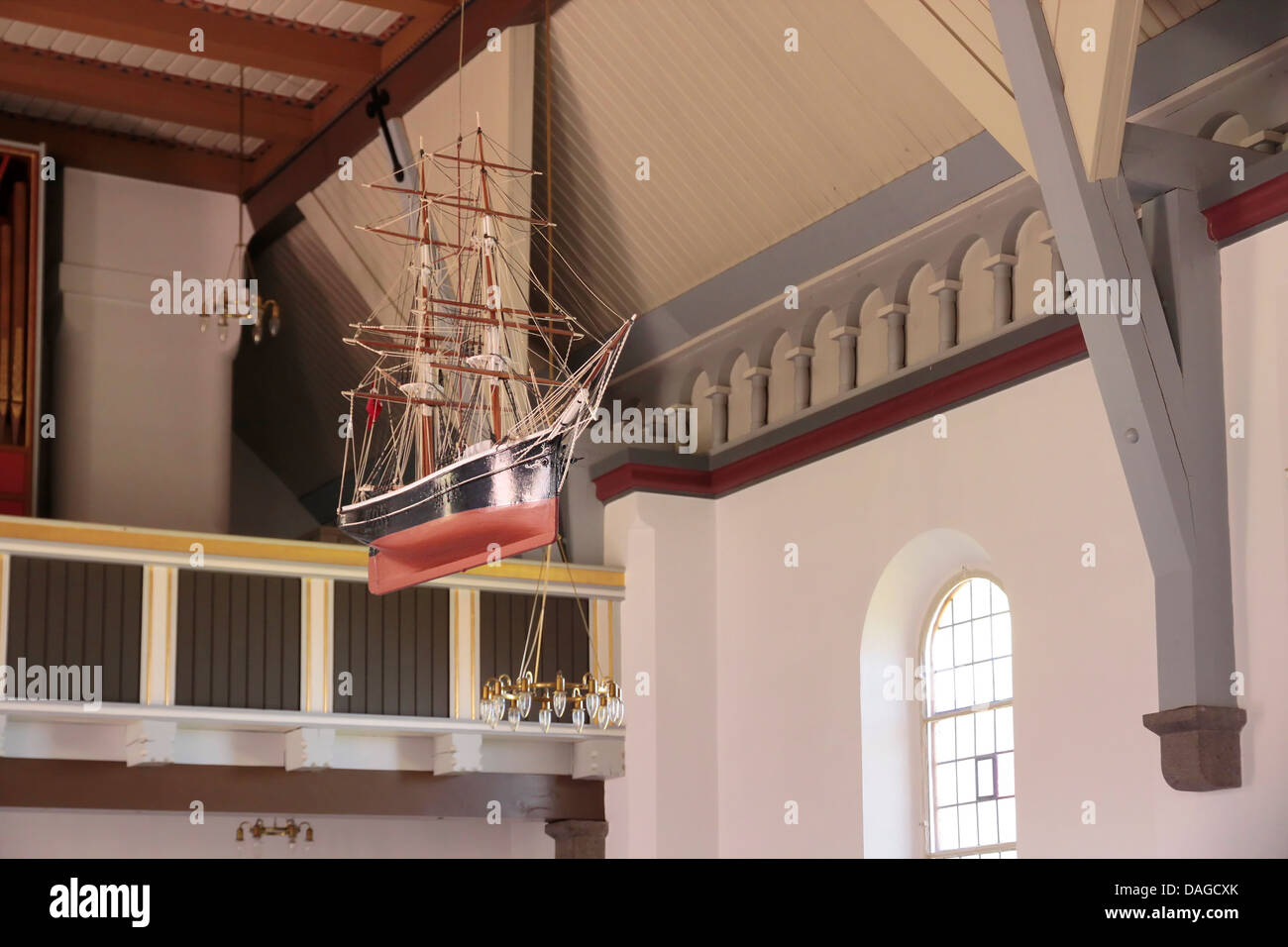 Ship church hi-res stock photography and images - Alamy