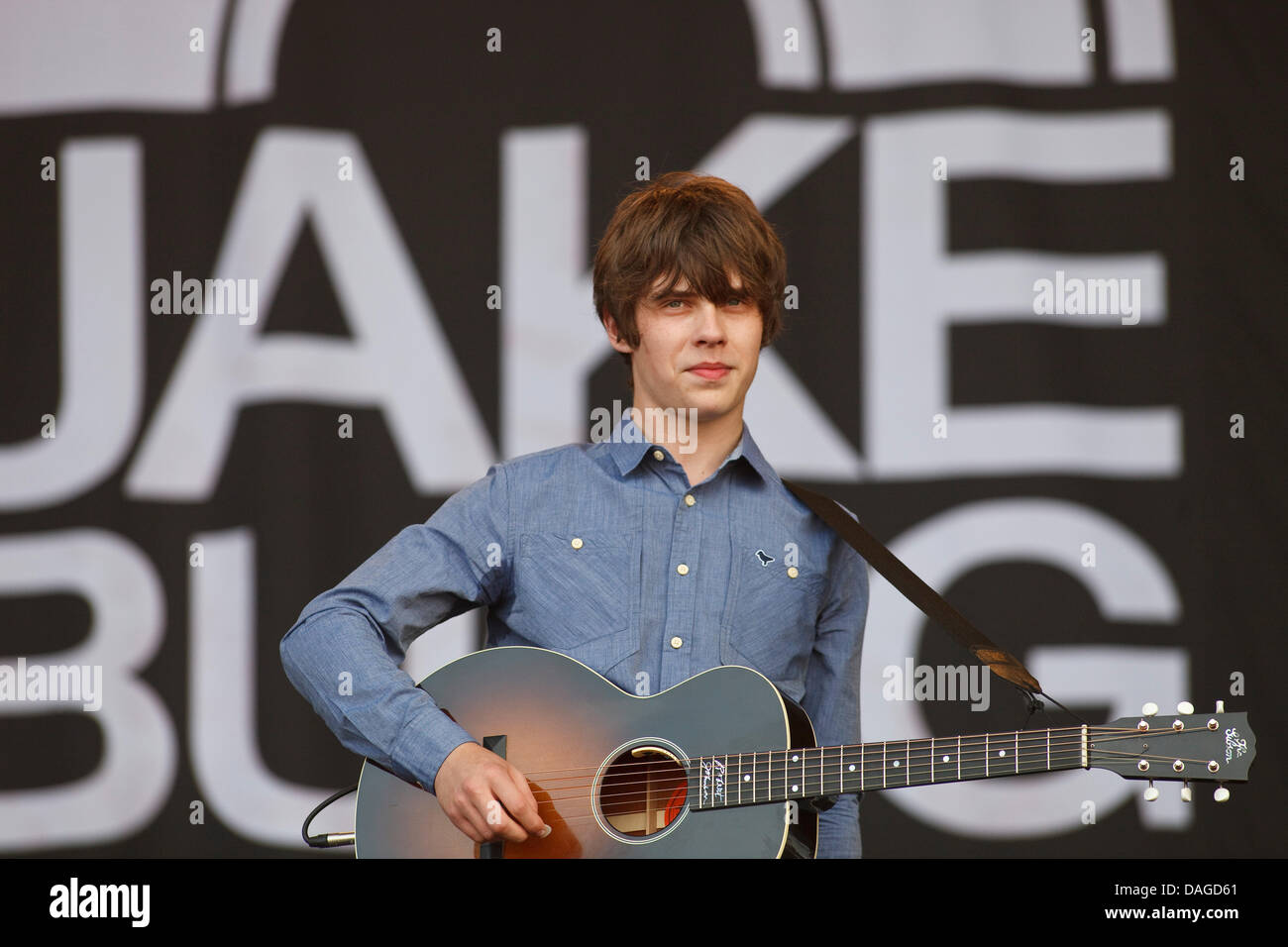 English song writer hi-res stock photography and images - Alamy