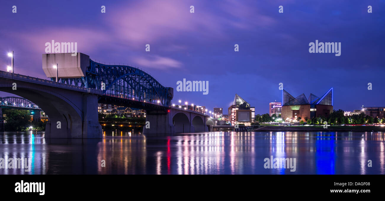 Downtown Chattanooga, Tennessee from across the Tennessee River Stock ...