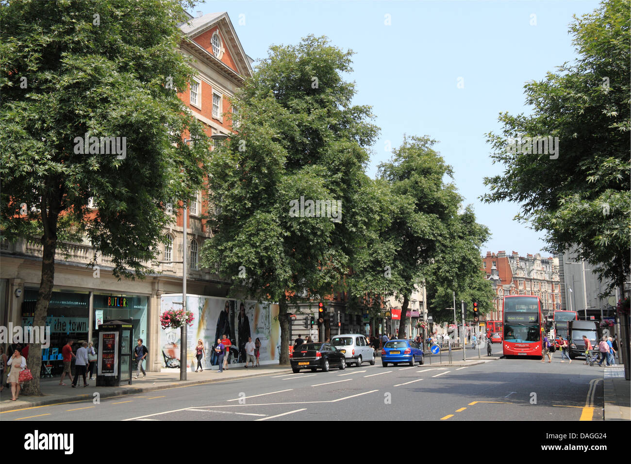 Kensington high street shops hi-res stock photography and images - Alamy