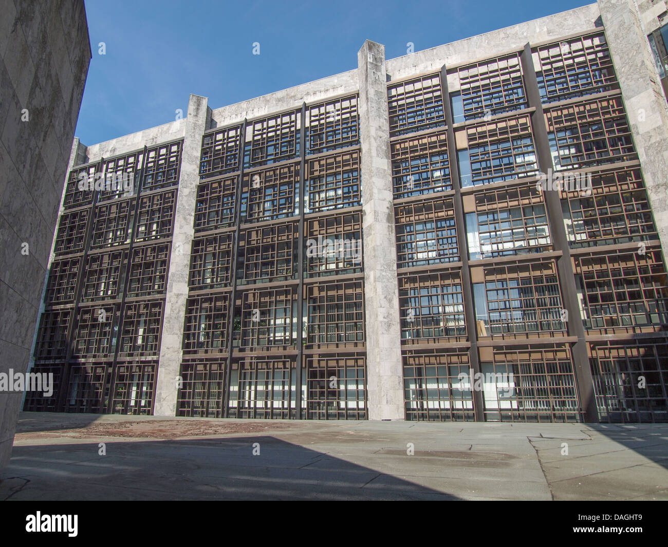Mainzer Rathaus city hall in Mainz, Germany Stock Photo - Alamy
