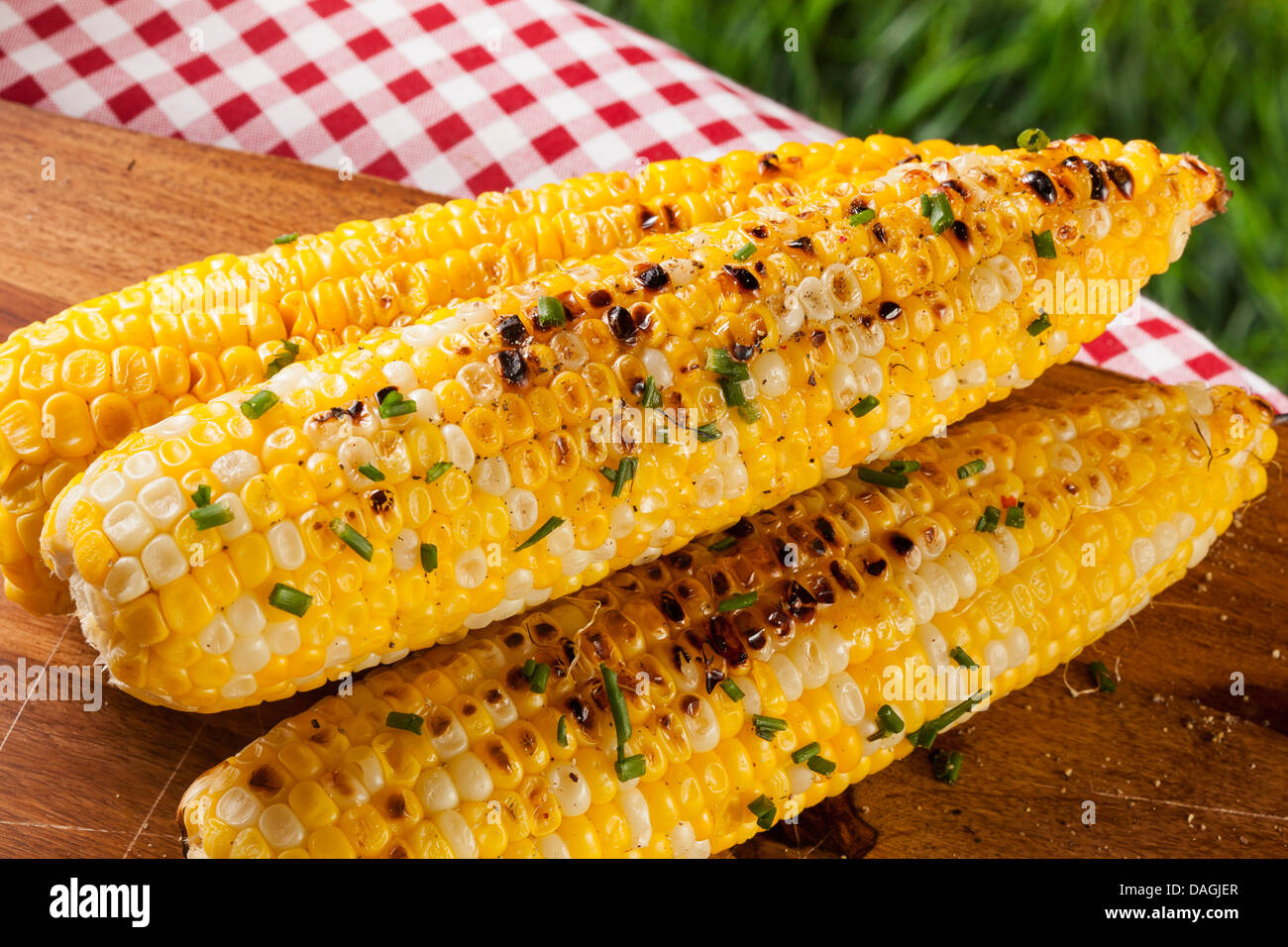 Hot grilled corn cob hi-res stock photography and images - Alamy