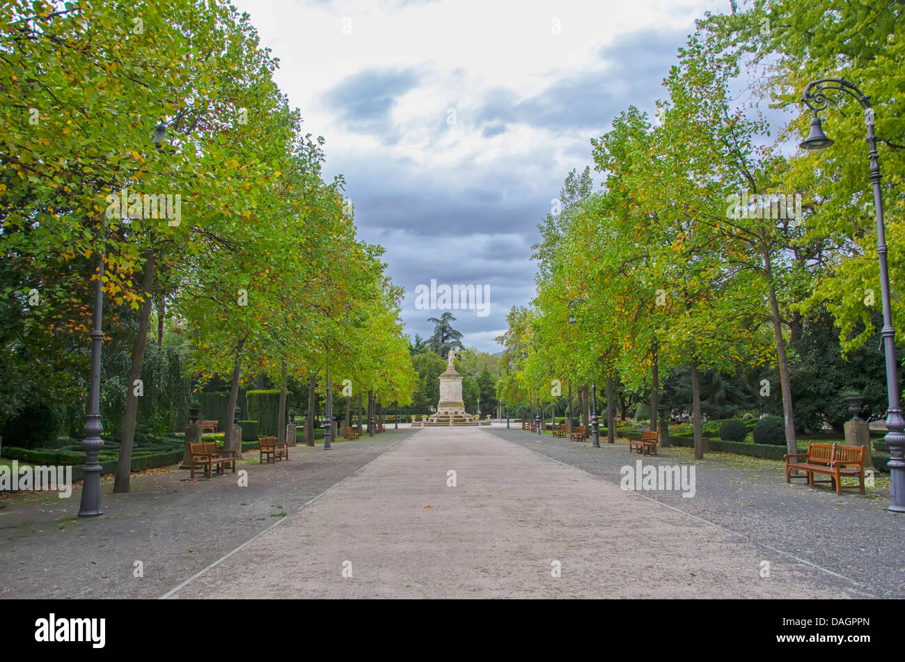 Nice park in the city with trees Stock Photo - Alamy
