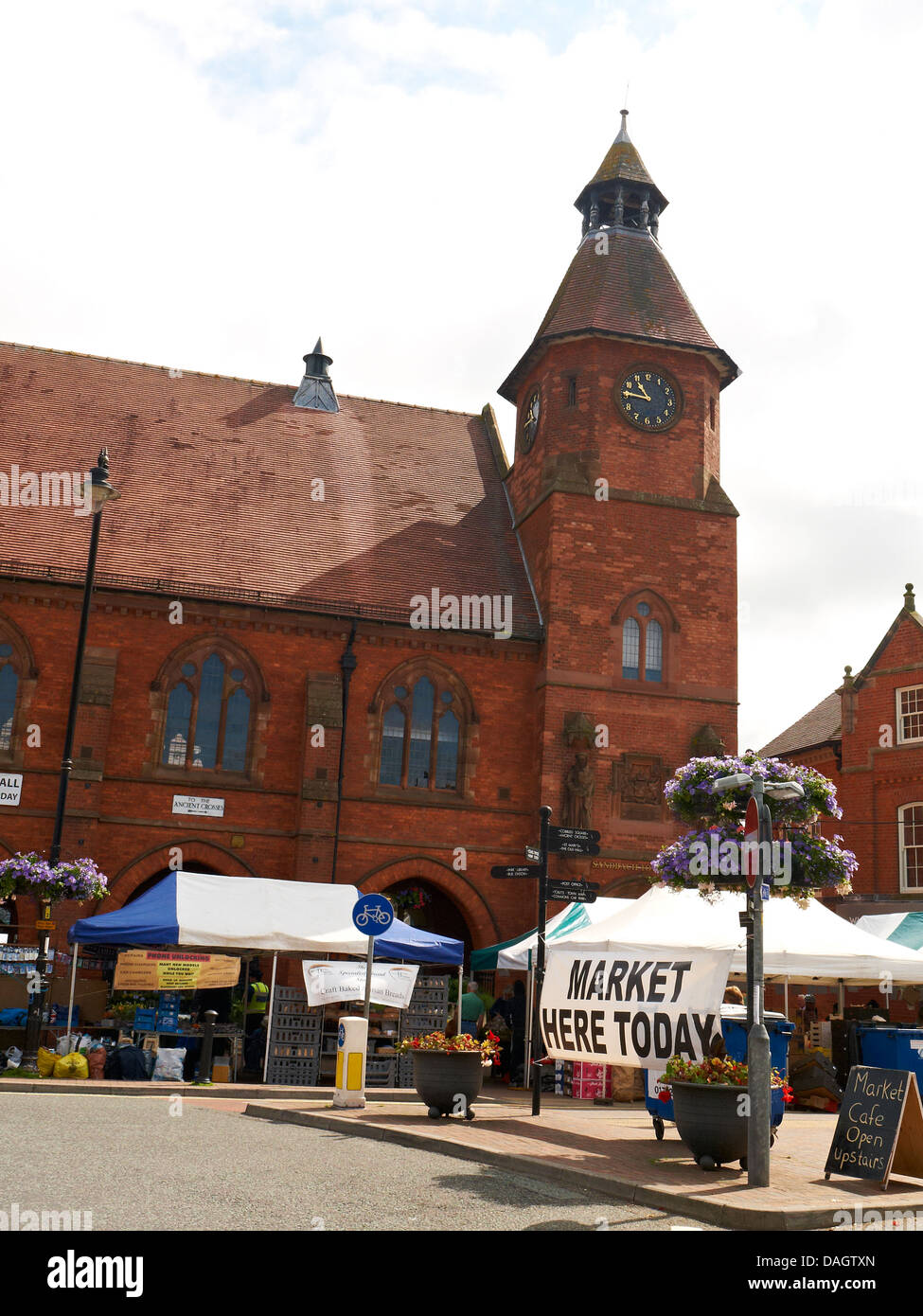 Market banner hi-res stock photography and images - Alamy