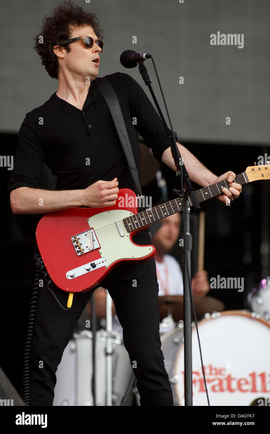 Balado, Kinross, Scotland, UK, Saturday, 13th July, 2013. Singer Jon ...