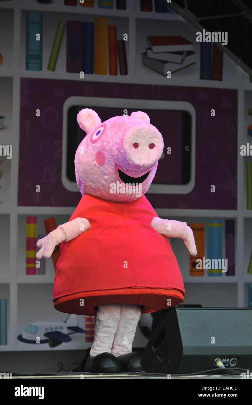 Peppa pig hi-res stock photography and images - Alamy