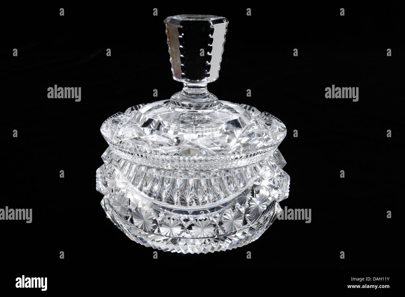 Lead crystal glass hi-res stock photography and images - Alamy