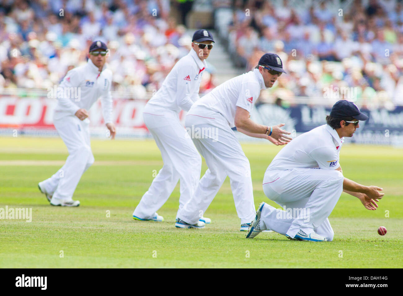 Cricket slip fielders hi-res stock photography and images - Alamy