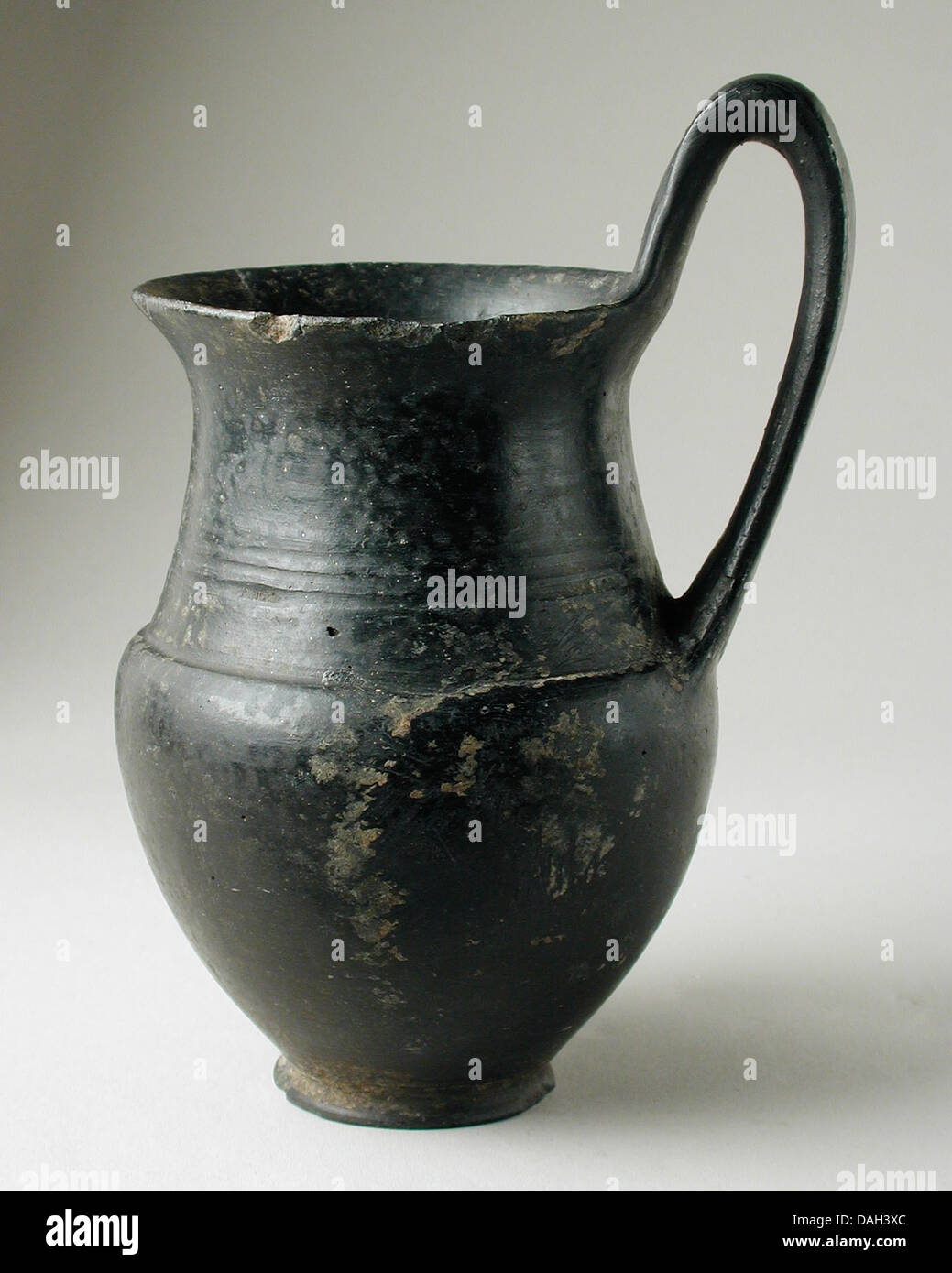 Bucchero jug hi-res stock photography and images - Alamy