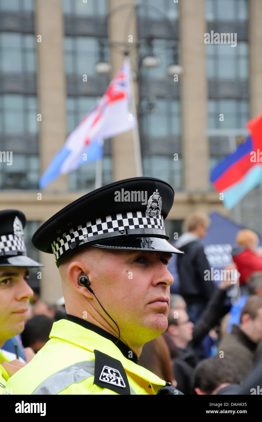 Scottish police patrol hi-res stock photography and images - Alamy