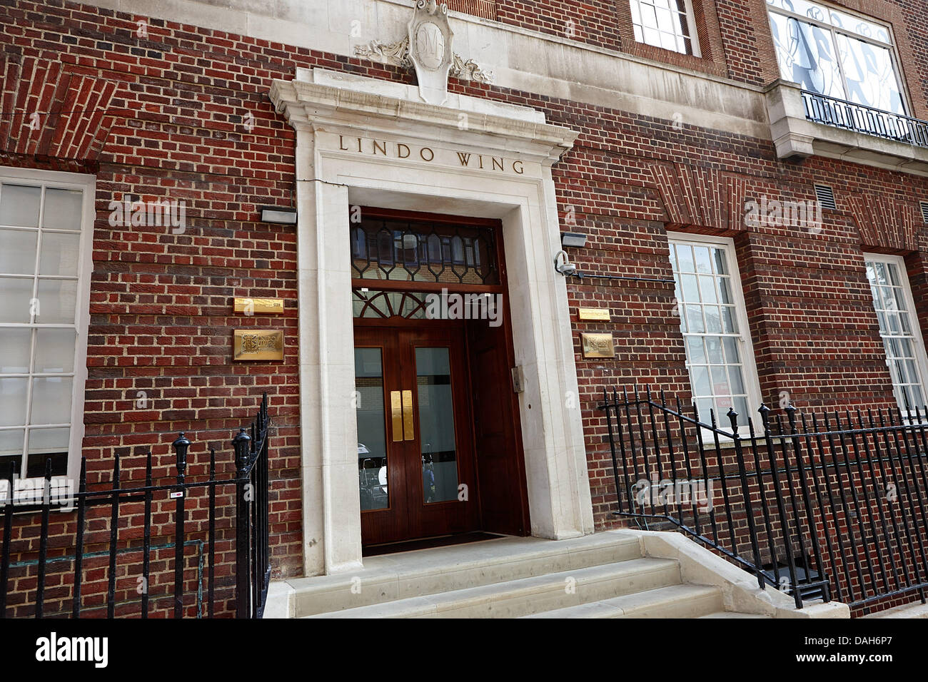Lindo wing st marys hospital hi-res stock photography and images - Alamy