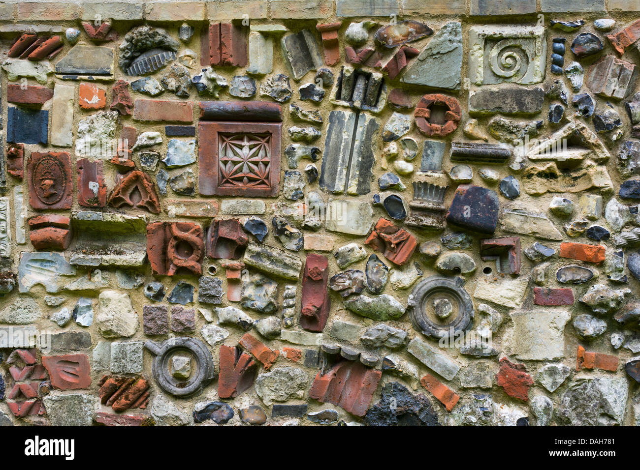 Piu h hi-res stock photography and images - Alamy