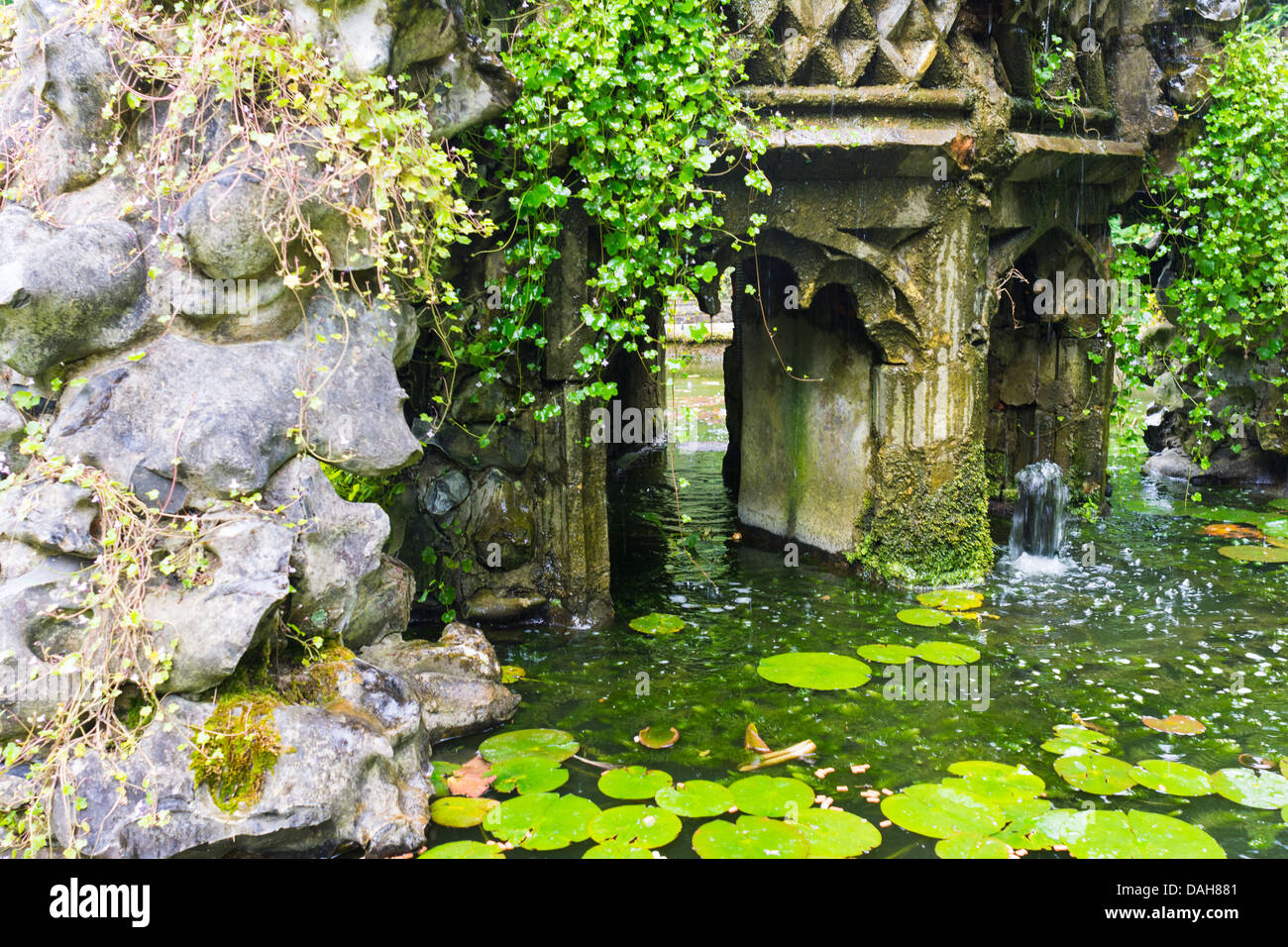 Piub hi-res stock photography and images - Alamy