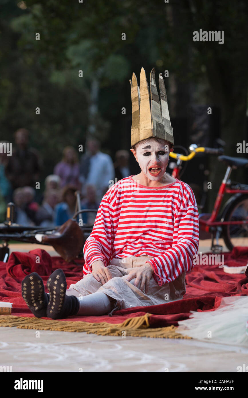 Mülheim-Ruhr, Germany. 13th July, 2013. Pictured: actress Maria Neumann ...