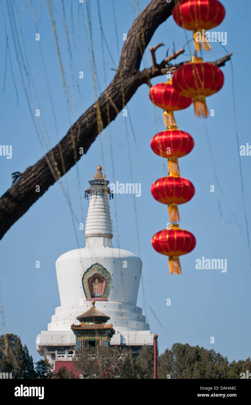Bai Ta stupa (known as White Pagoda or White Dagoba) in Beihai Park ...