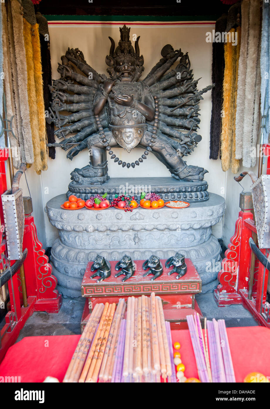 Vajrabhairava yamantaka hi-res stock photography and images - Alamy