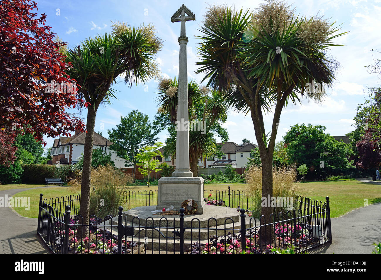 Hersham surrey hi-res stock photography and images - Alamy