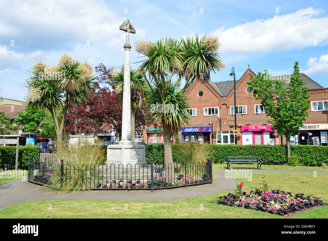 Hersham surrey hi-res stock photography and images - Alamy