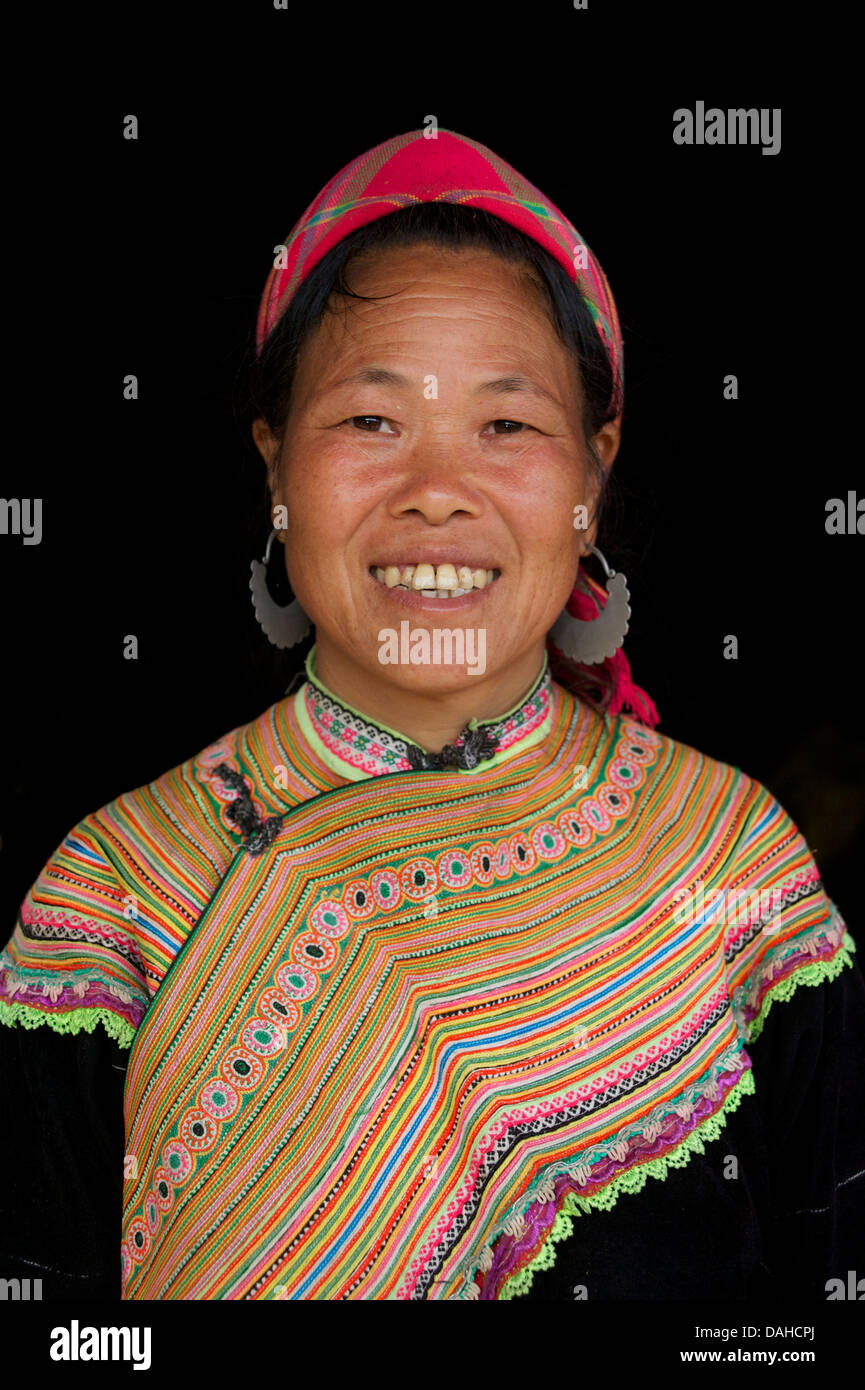 Vietnamese woman model hi-res stock photography and images - Alamy