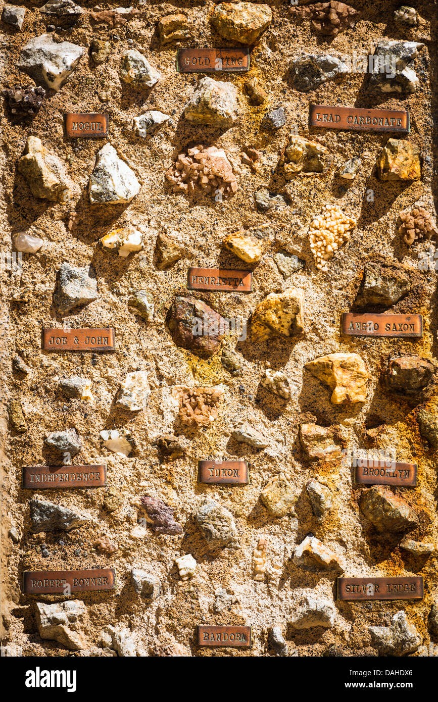 Gold ore samples hi-res stock photography and images - Alamy