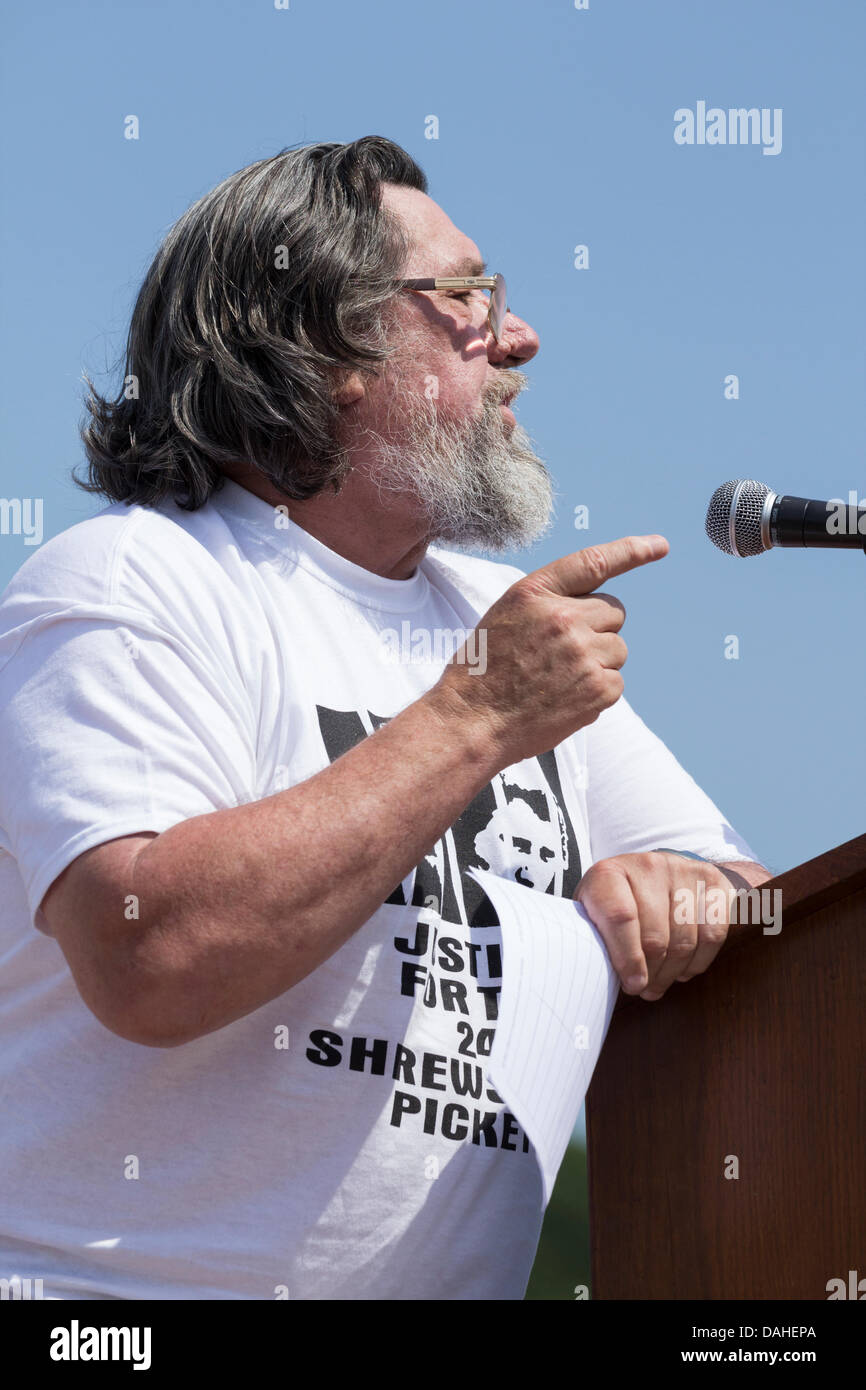 Actor Ricky Tomlinson, guest speaker at the Durham Miners Gala. July ...