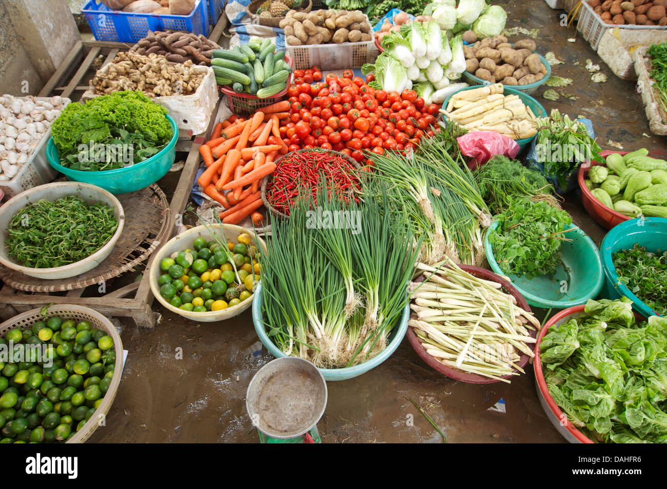 Fruit and vegetables for sale at Bac Ha market, Vietnam Stock Photo - Alamy