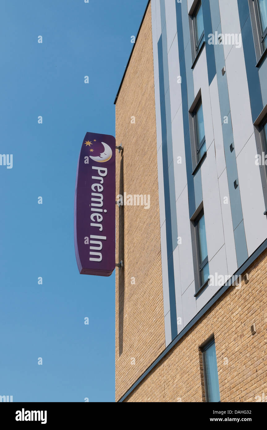 Premier inn logo hi-res stock photography and images - Alamy