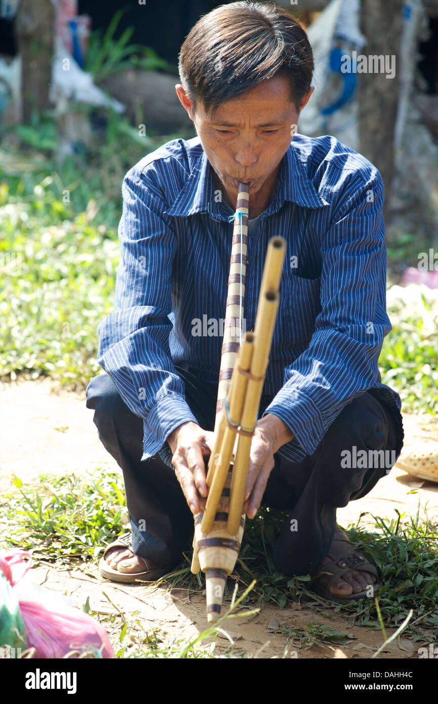 Bamboo Musical Instrument High Resolution Stock Photography and Images ...