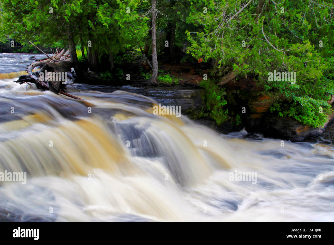 Rapids kayak waterfall hi-res stock photography and images - Alamy