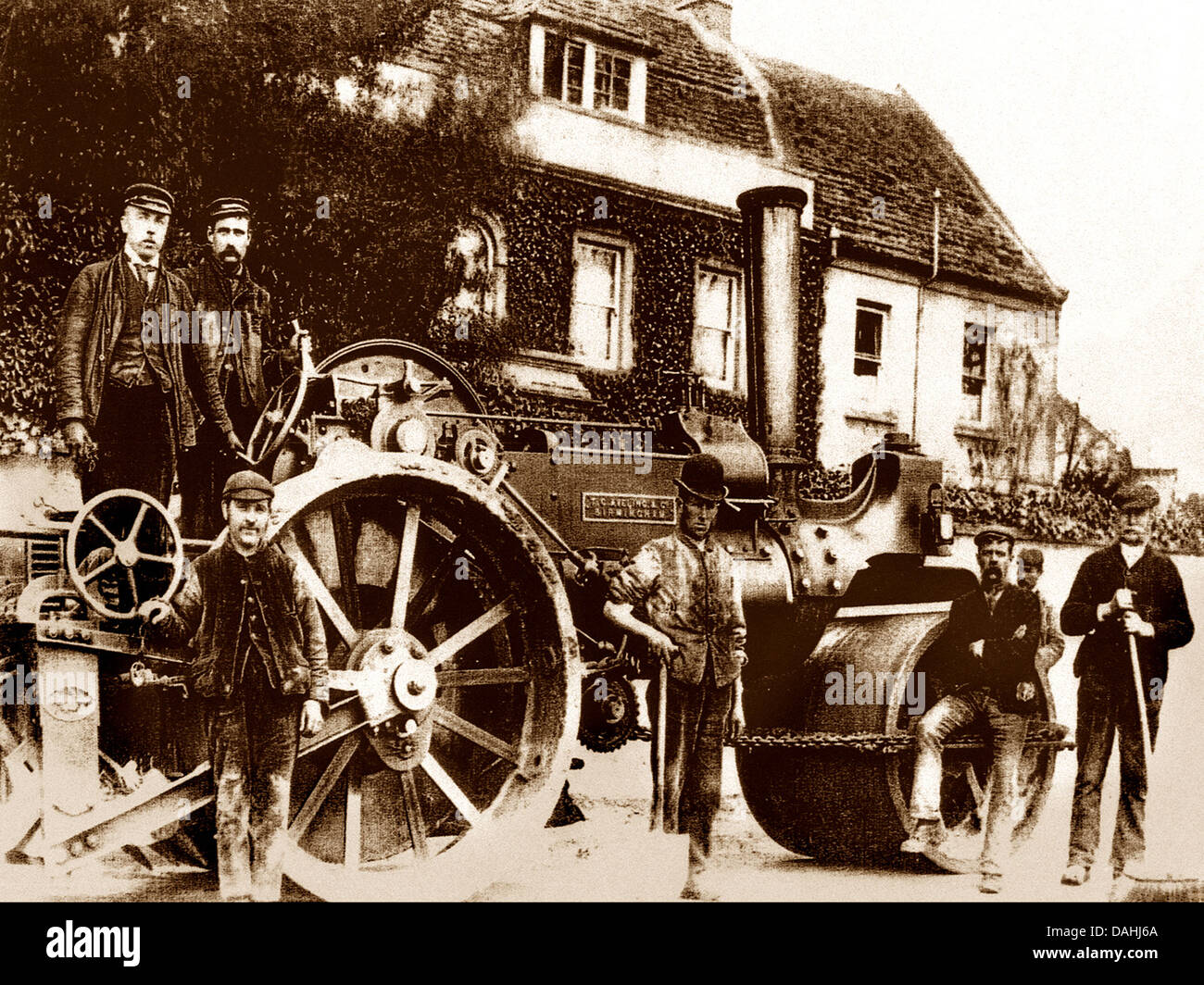 Steam roller and road gang Victorian period Stock Photo - Alamy