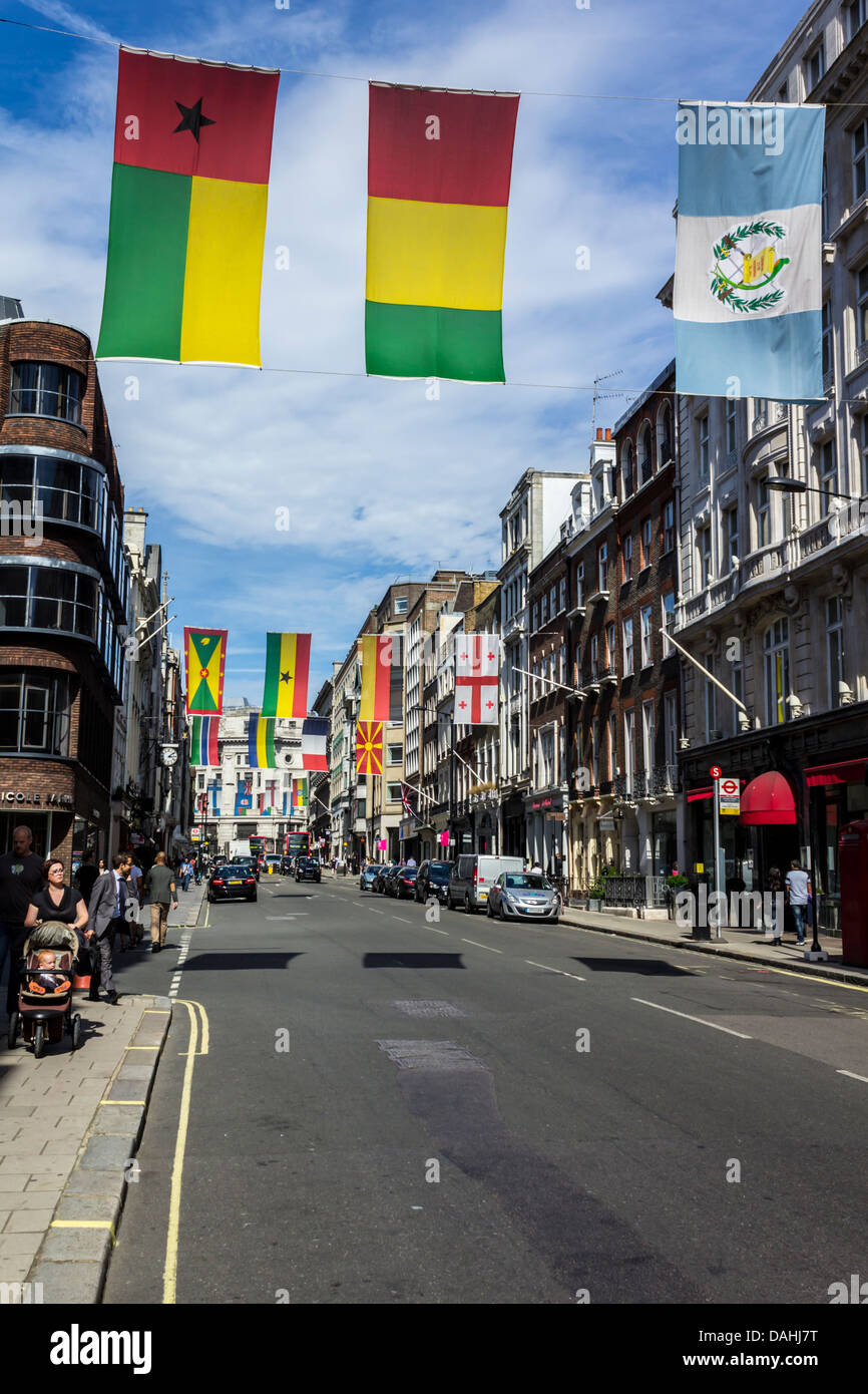 Conduit street hi-res stock photography and images - Alamy