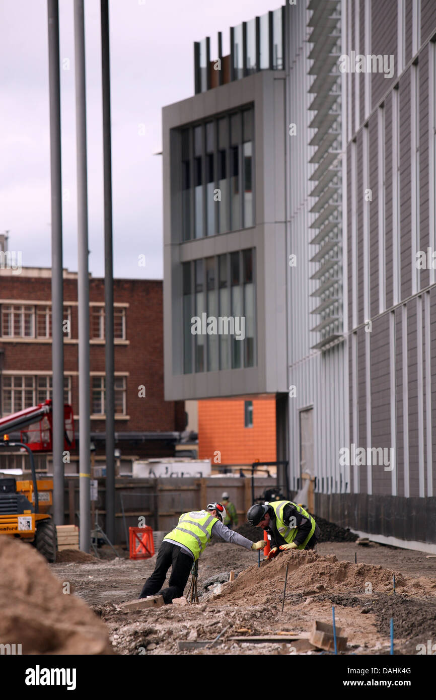 Hospital construction hi-res stock photography and images - Alamy